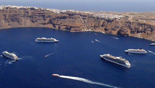 Σαντορίνη: όπως λέμε απόλυτα ελληνικό νησί | The FNL Guide
