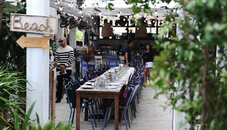 Ένα εστιατόριο στο Μαΐάμι που υμνεί την Ελληνοτουρκική φιλία - The FNL ...