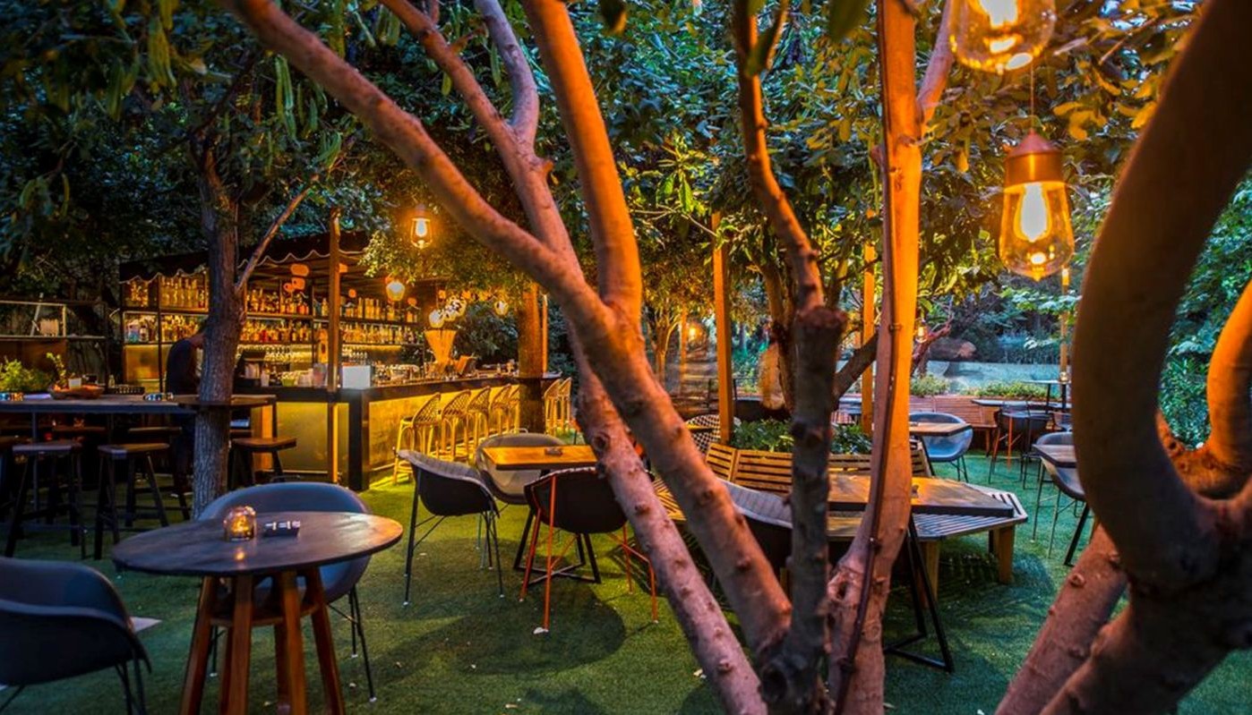 Holy Garden: Πίνοντας στον κήπο του Μεγάρου - The FNL Guide