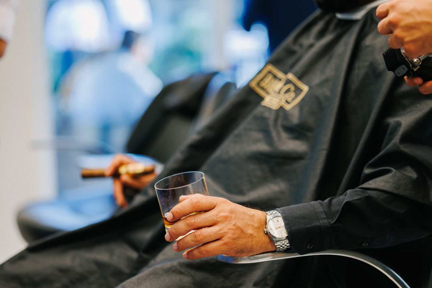Cigars, cocktails & grooming στο Barbers & Co: the event | The FNL Guide