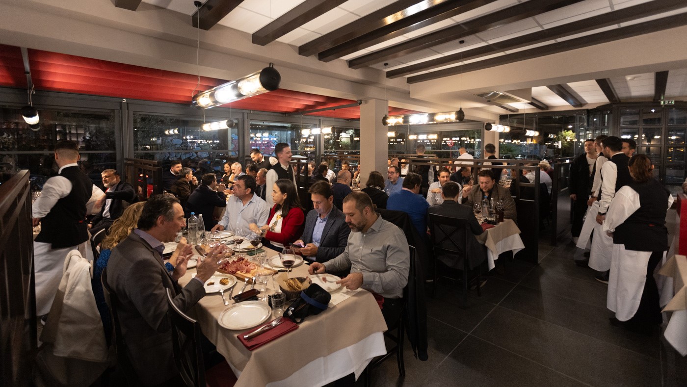 Base Grill Γλυφάδα pre-view cigar dinner: εντυπώσεις & φωτογραφίες ...